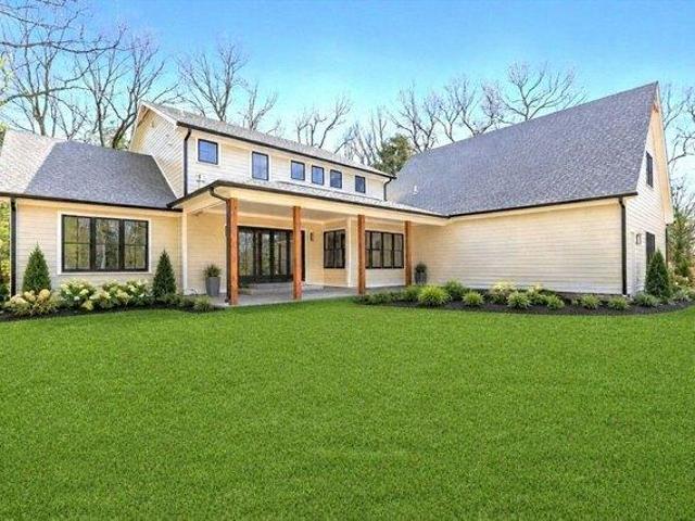 house with 5 bedroom, Dover MA DS102529051