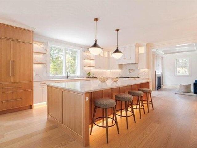 house with 5 bedroom, Dover MA ES105061402