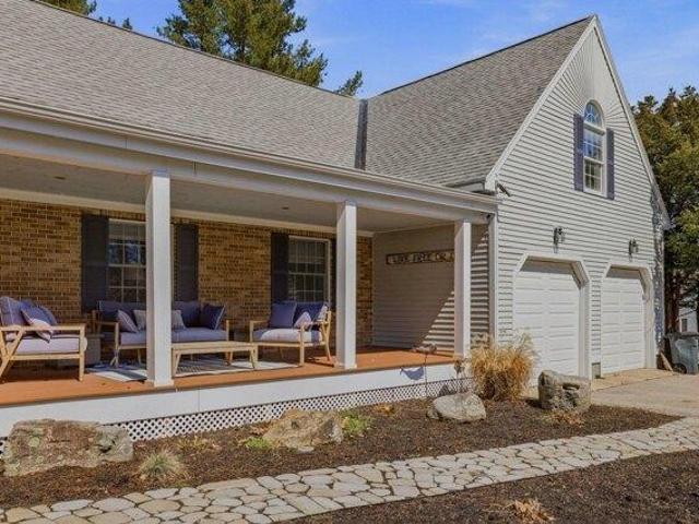 house with 5 bedroom, Dover NH DLS101934695