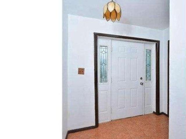 house with 5 bedroom, Downingtown PA DLS91403753
