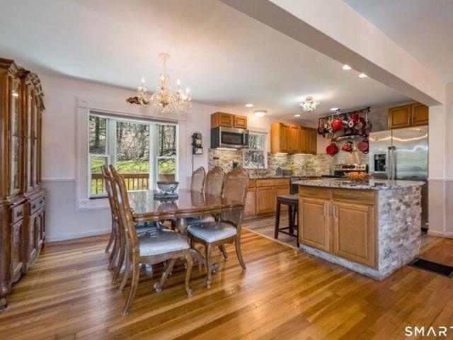 house with 5 bedroom, Durham CT ES103433498
