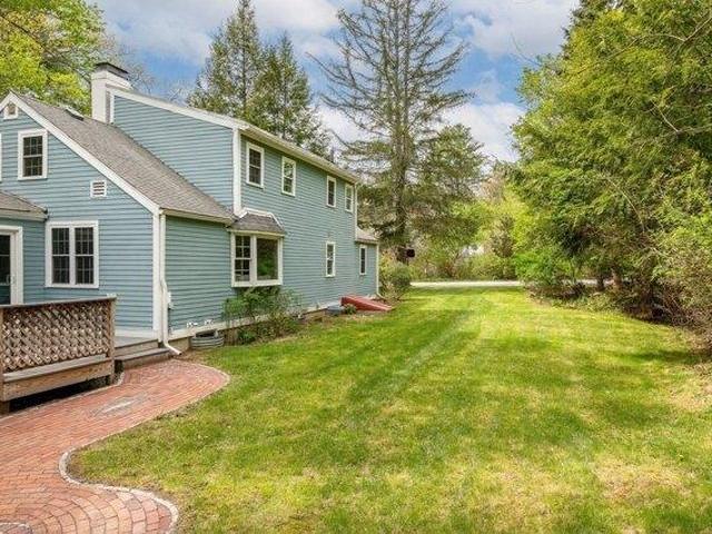 house with 5 bedroom, Durham NH ES104869653