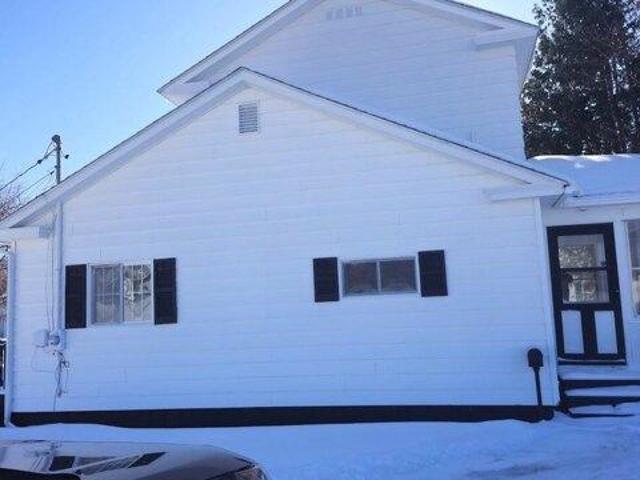 house with 5 bedroom, East Millinocket ME DLS102635460