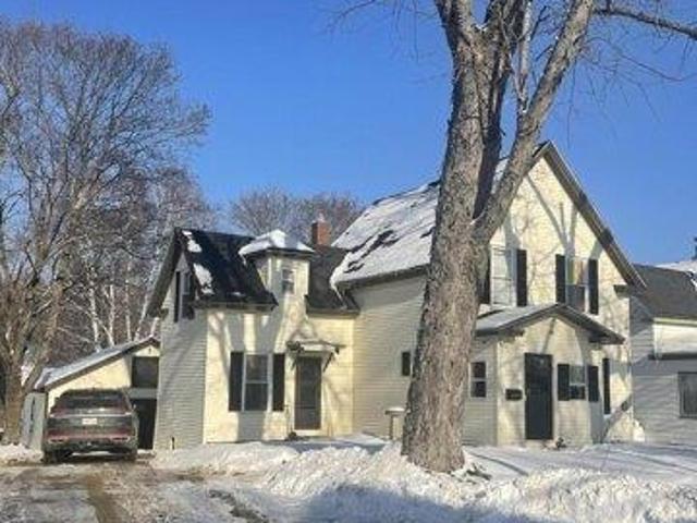 house with 5 bedroom, East Millinocket ME DS104263098