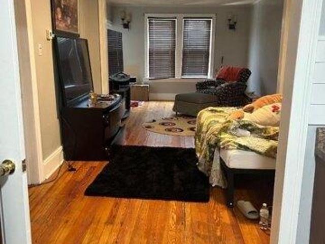 house with 5 bedroom, East Orange NJ DS104296084