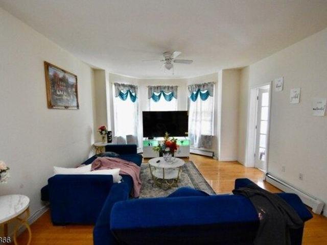 house with 5 bedroom, East Orange NJ ES104192822