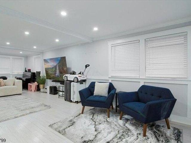 house with 5 bedroom, East Orange NJ ES104922080