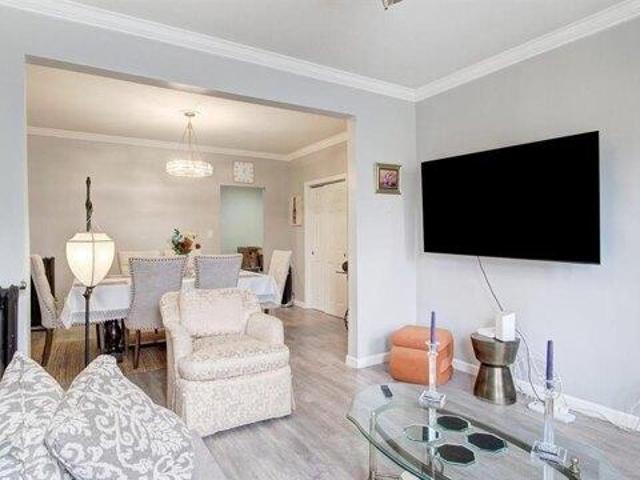 house with 5 bedroom, East Orange NJ ES105127214