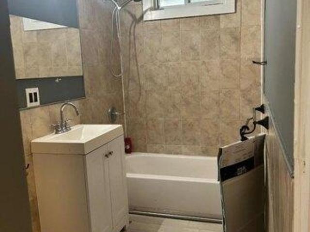 house with 5 bedroom, East Orange NJ ES105127640