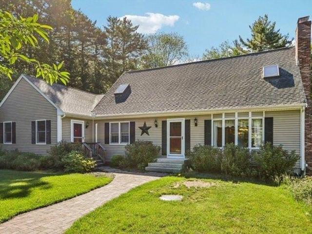 house with 5 bedroom, East Bridgewater MA DS103588515