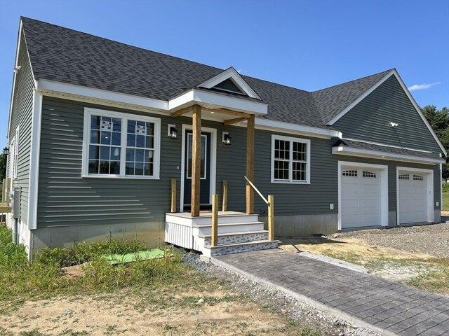 house with 5 bedroom, East Bridgewater MA ES105116236