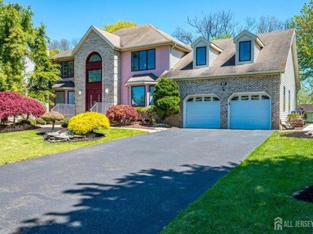 house with 5 bedroom, East Brunswick NJ DS102560057
