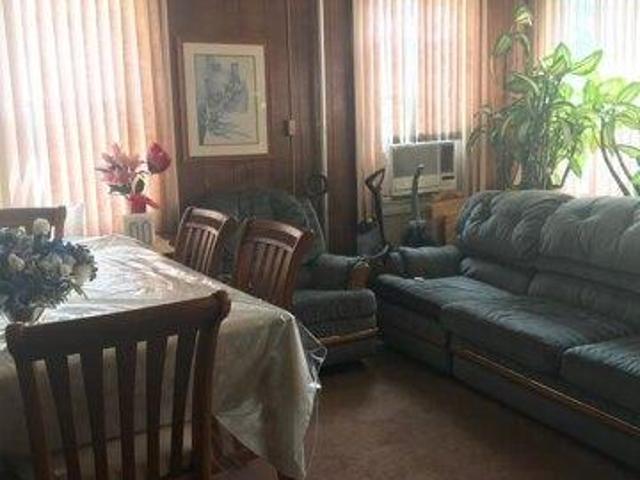house with 5 bedroom, East Elmhurst NY ES103627197
