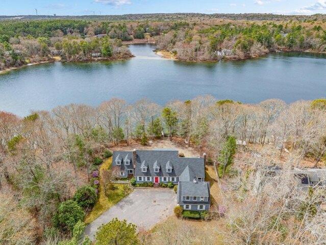 house with 5 bedroom, East Falmouth MA DLS103100704