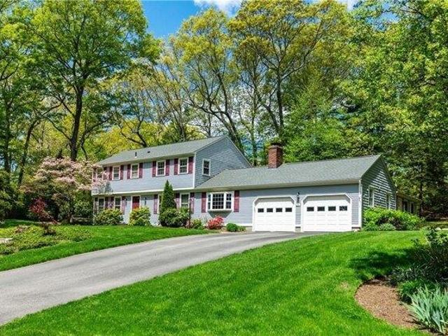 house with 5 bedroom, East Greenwich RI DS103070821