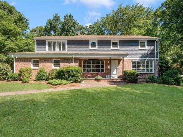 house with 5 bedroom, East Greenwich RI DS104112350
