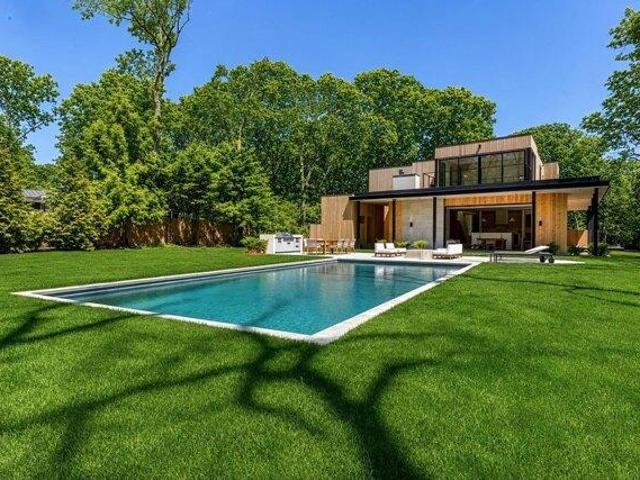 house with 5 bedroom, East Hampton NY ES103627394