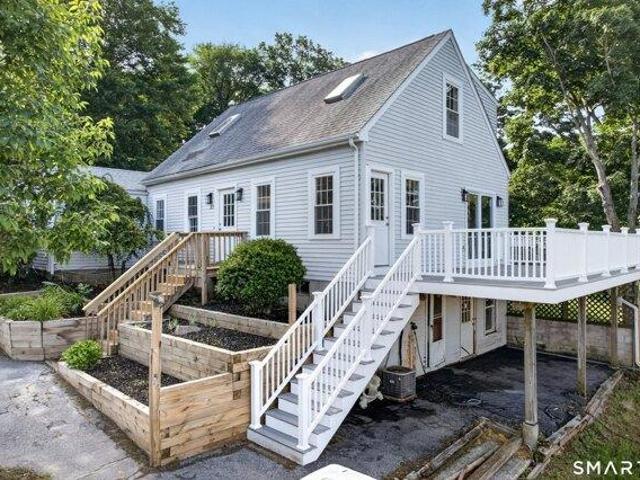house with 5 bedroom, East Lyme CT DS103434354