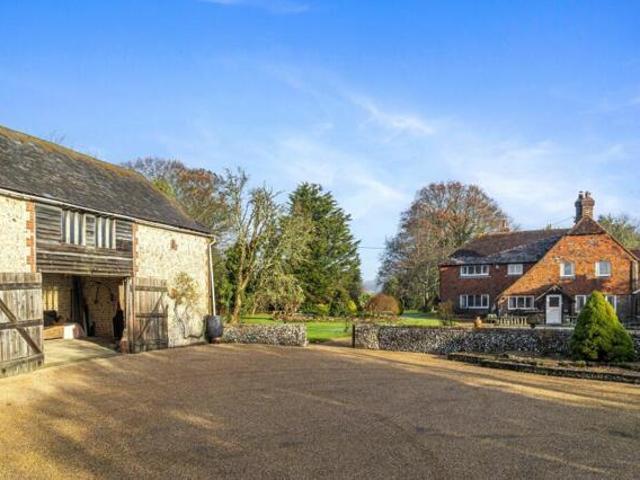 House With 5 Bedroom East Sussex East Sussex DS86616200
