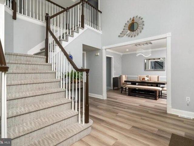house with 5 bedroom, East Windsor NJ ES105174213