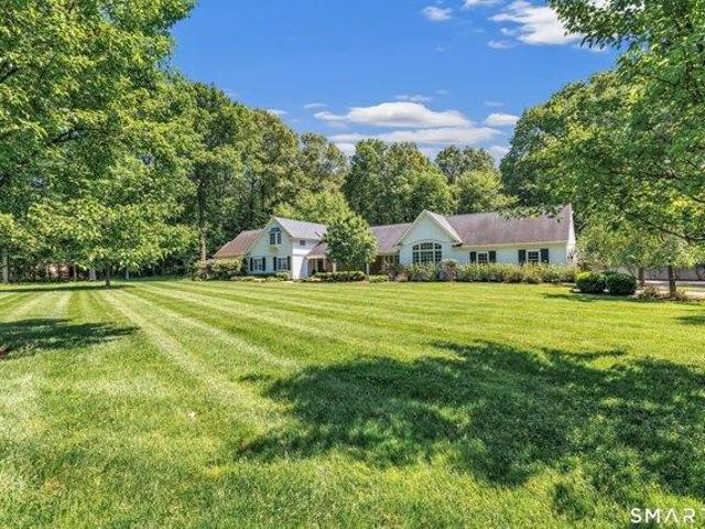 house with 5 bedroom, Easton CT DS102583391