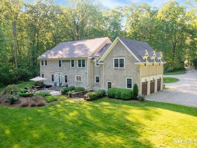 house with 5 bedroom, Easton CT ES104189429
