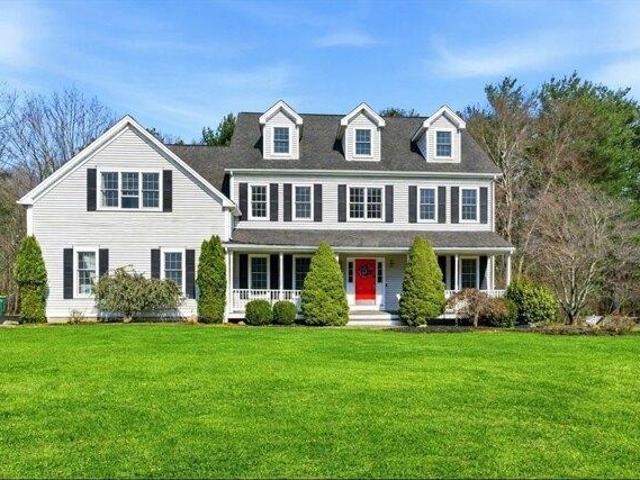 house with 5 bedroom, Easton MA DS102258890