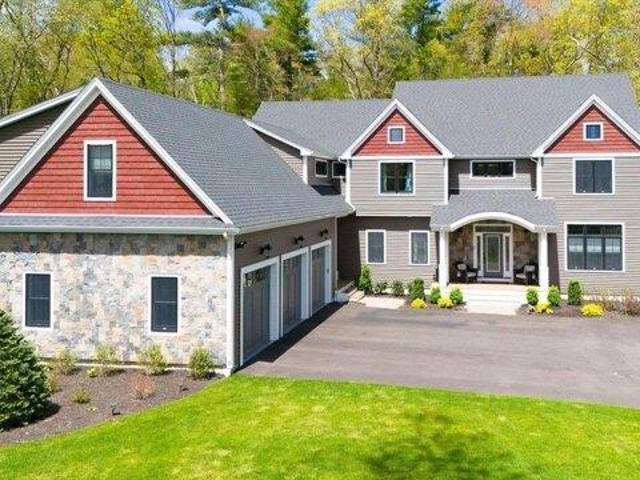 house with 5 bedroom, Easton MA ES104116834