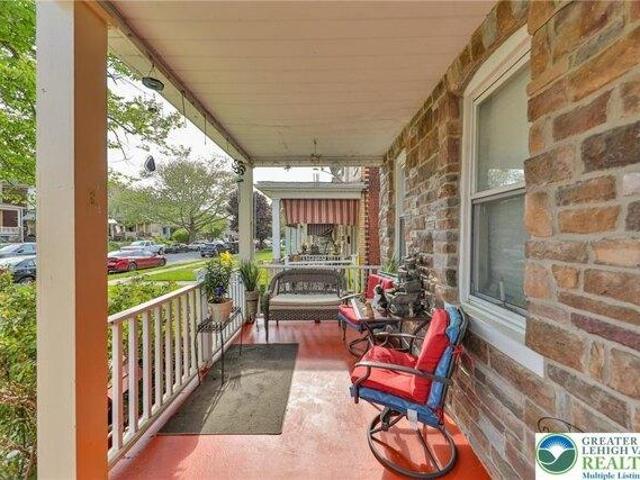house with 5 bedroom, Easton PA ES103627277