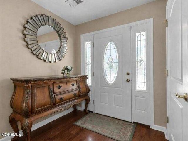 house with 5 bedroom, Eatontown NJ DLS102725069