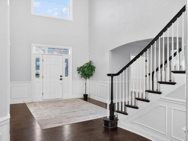 house with 5 bedroom, Eden Prairie MN DLS100973189