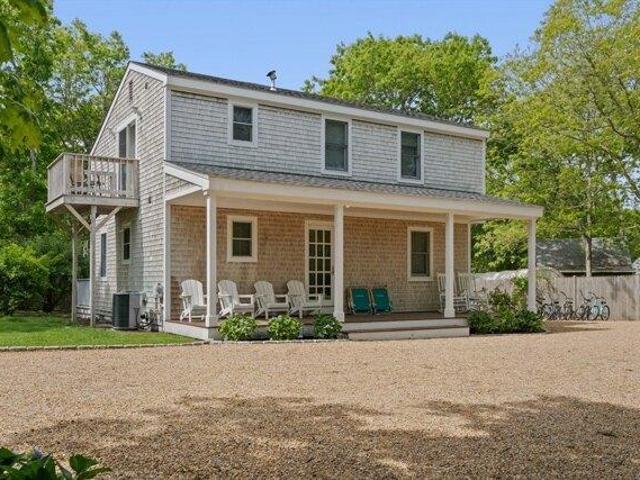 house with 5 bedroom, Edgartown MA DS102584845