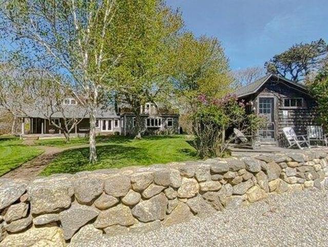 house with 5 bedroom, Edgartown MA DS104009532
