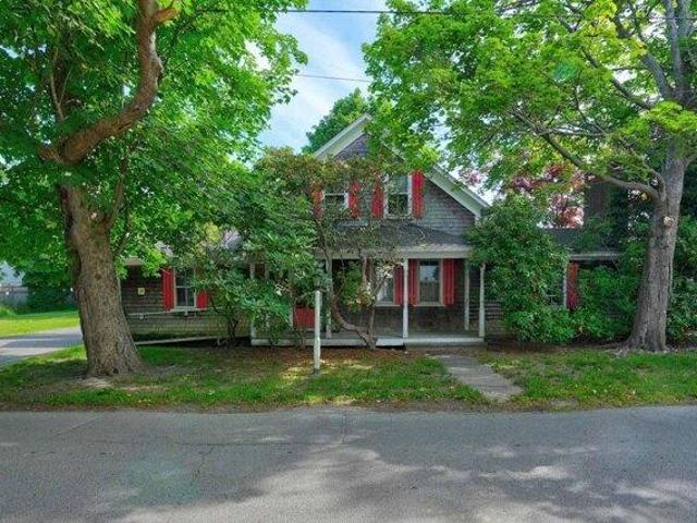house with 5 bedroom, Edgartown MA DS104043653