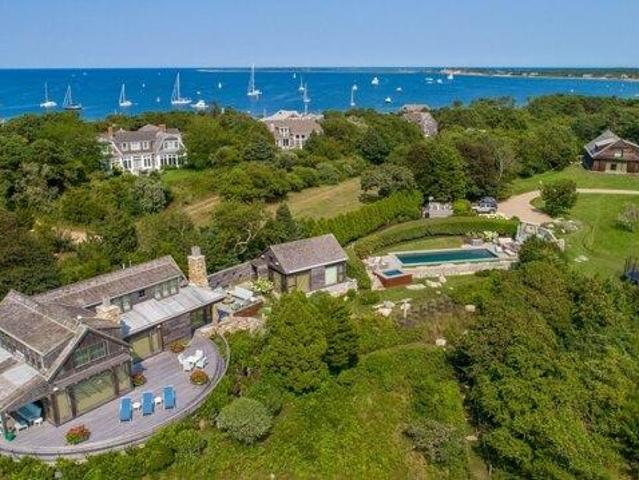 house with 5 bedroom, Edgartown MA DS104330876