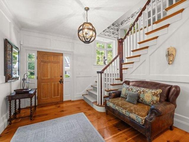 house with 5 bedroom, Edgartown MA ES105143981