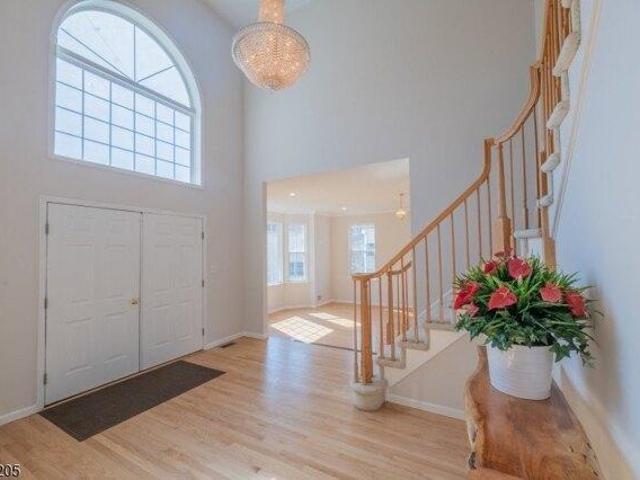 house with 5 bedroom, Edison NJ DLS101801915