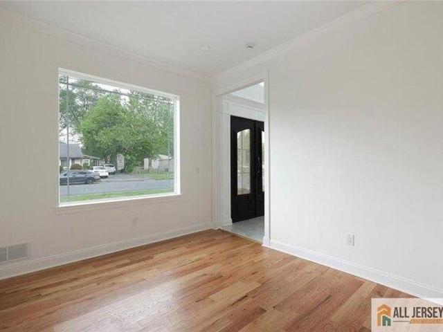 house with 5 bedroom, Edison NJ DS101780812