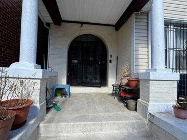 house with 5 bedroom, Elmhurst NY DLS101802096