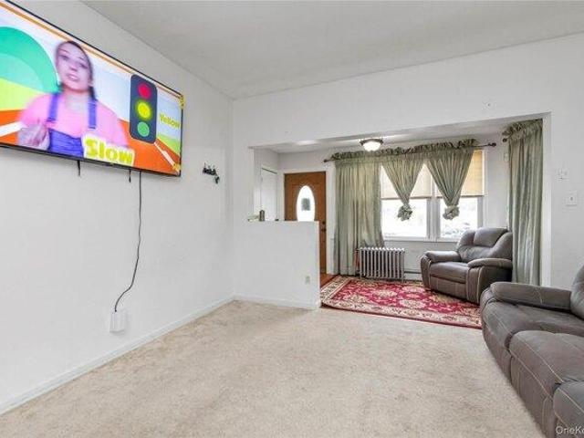 house with 5 bedroom, Elmont NY DS101748366