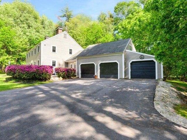 house with 5 bedroom, Eliot ME ES103885882