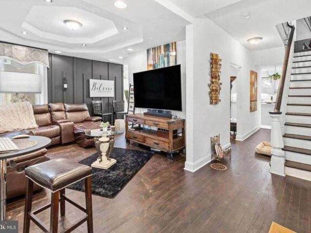 house with 5 bedroom, Elkins Park PA ES104902832