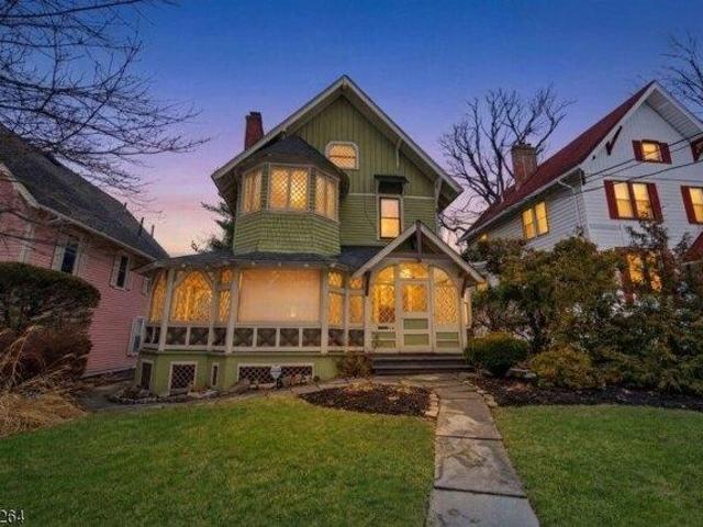 house with 5 bedroom, Englewood NJ DLS102531536