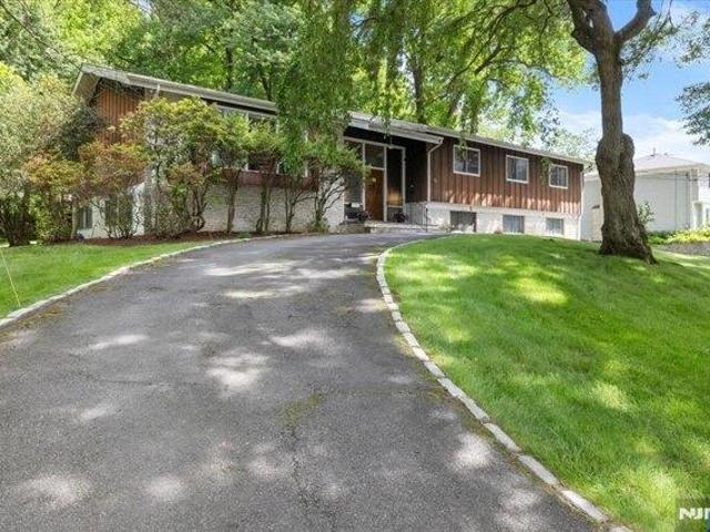 house with 5 bedroom, Englewood NJ ES102826599