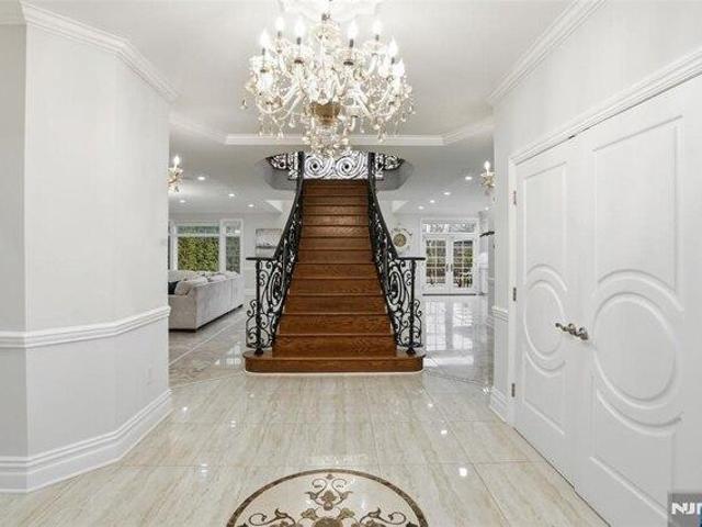 house with 5 bedroom, Englewood NJ ES105174691