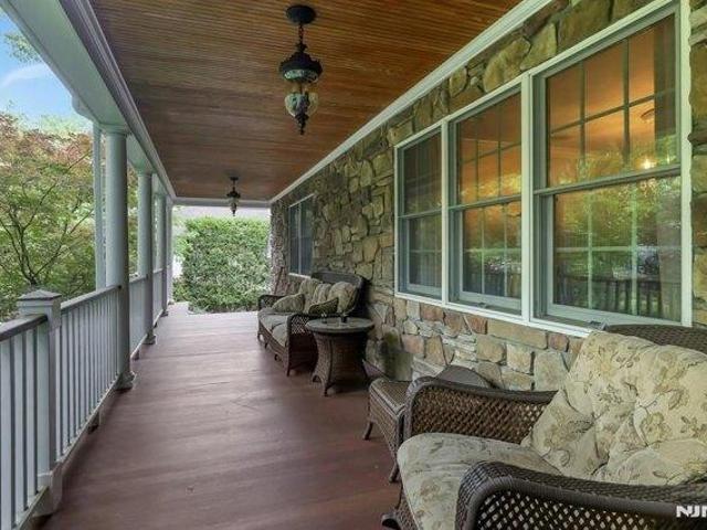 house with 5 bedroom, Englewood NJ ES105274558