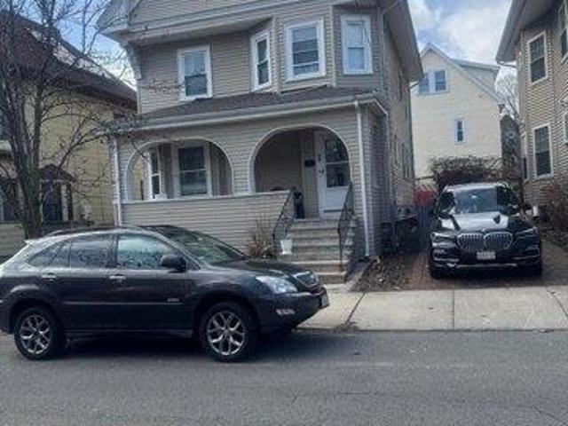 house with 5 bedroom, Everett MA ES104116040