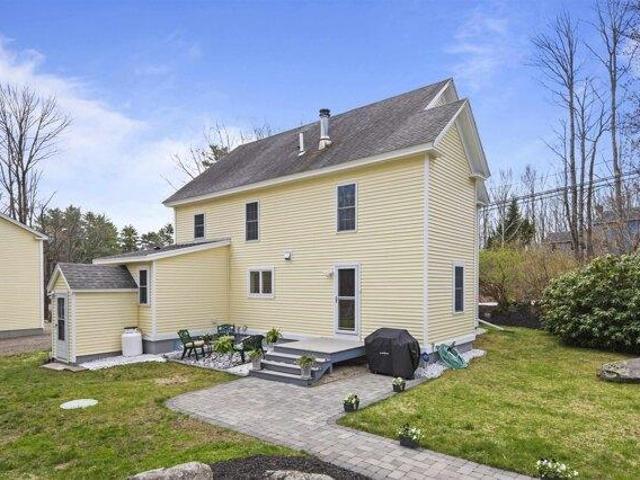 house with 5 bedroom, Exeter NH ES103968150