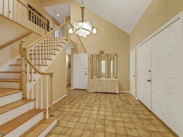 house with 5 bedroom, Fair Lawn NJ ES103626676