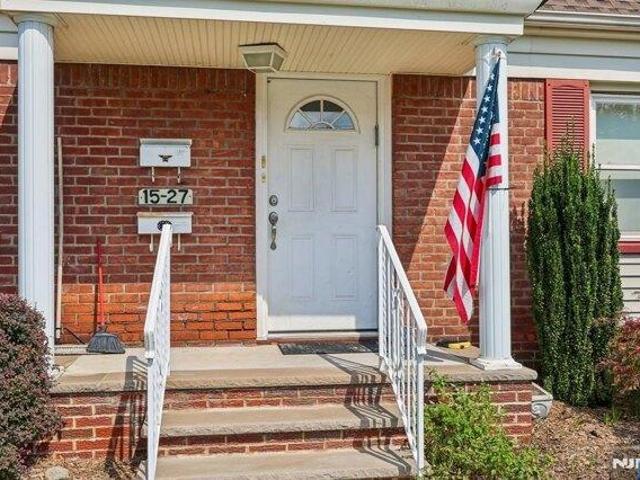 house with 5 bedroom, Fair Lawn NJ ES105173628
